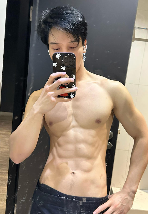 แจกวาร์ป pugun manatsawee หนุ่มหล่องานดี เน็ตไอดอลหุ่นดีเวอร์