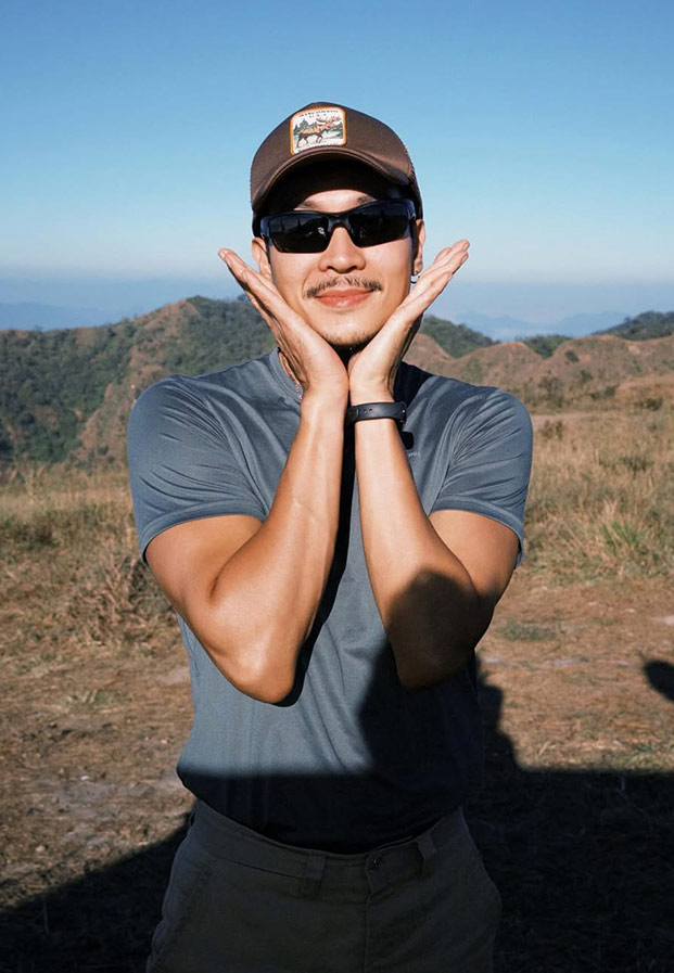 ท็อป ทศพล หนุ่มหน้าเข้ม เฉิดฉายจากภาพยนต์ดังมากมาย