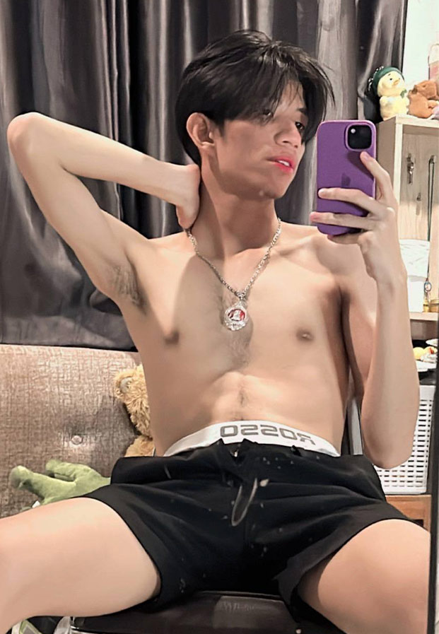 Pum Ashwin เน็ตไอดอลหนุ่ม ลุคน่ารัก แต่แซ่บไม่เกรงใจใคร